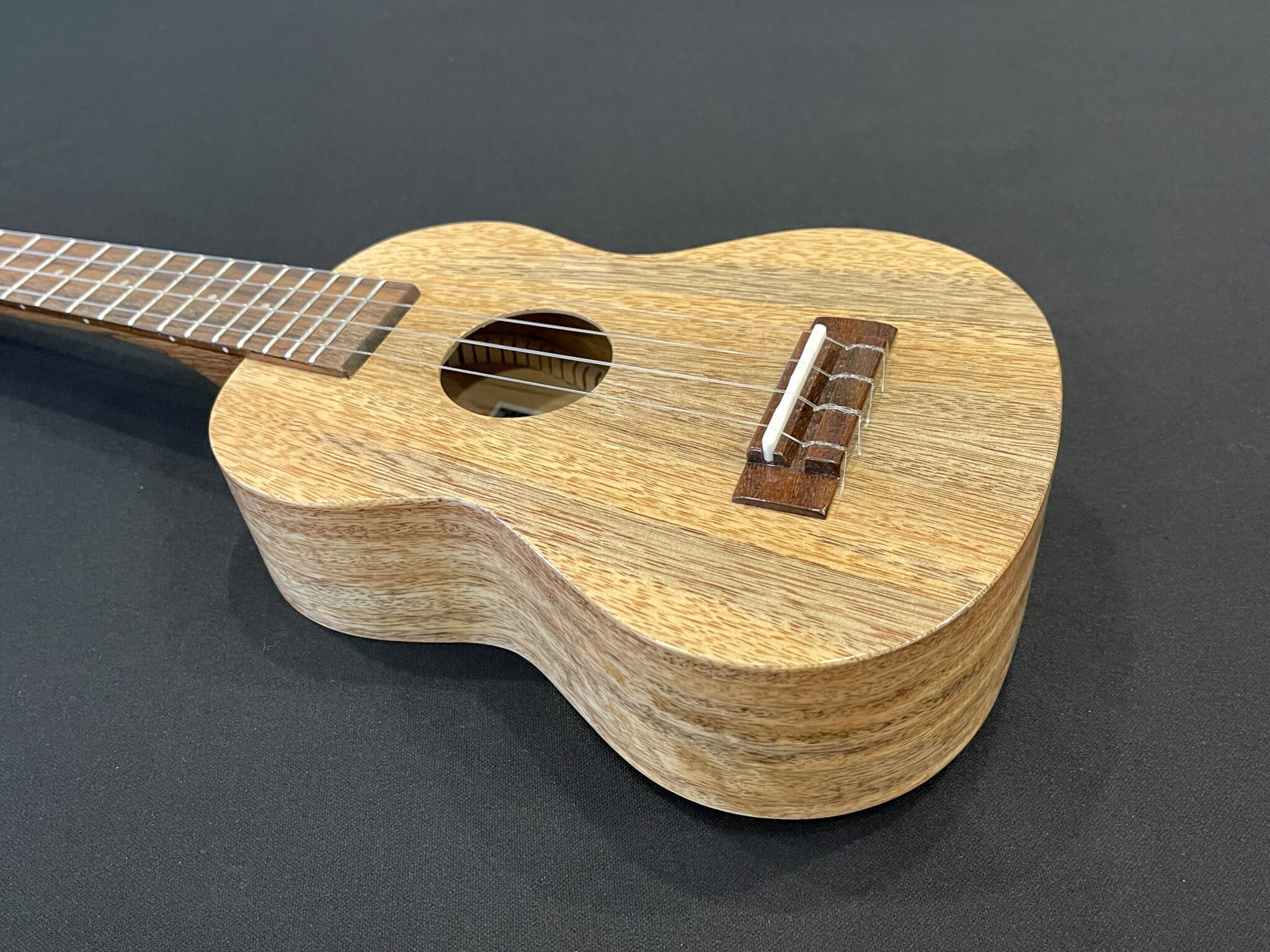 Hawaiian Handmade Ukuleles - Ukulele Store