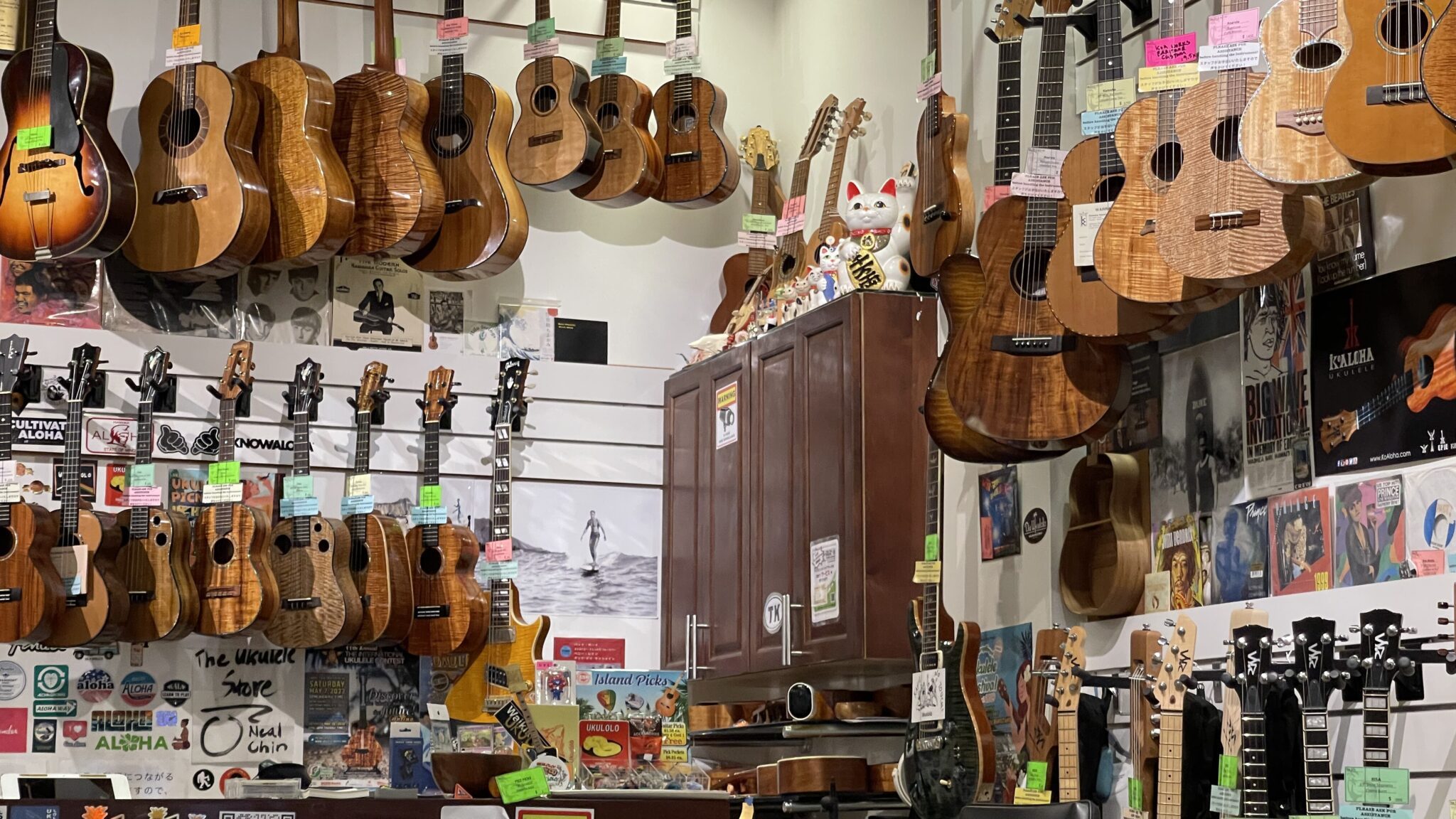 About Ukulele Store Hawaii - Ukulele Store